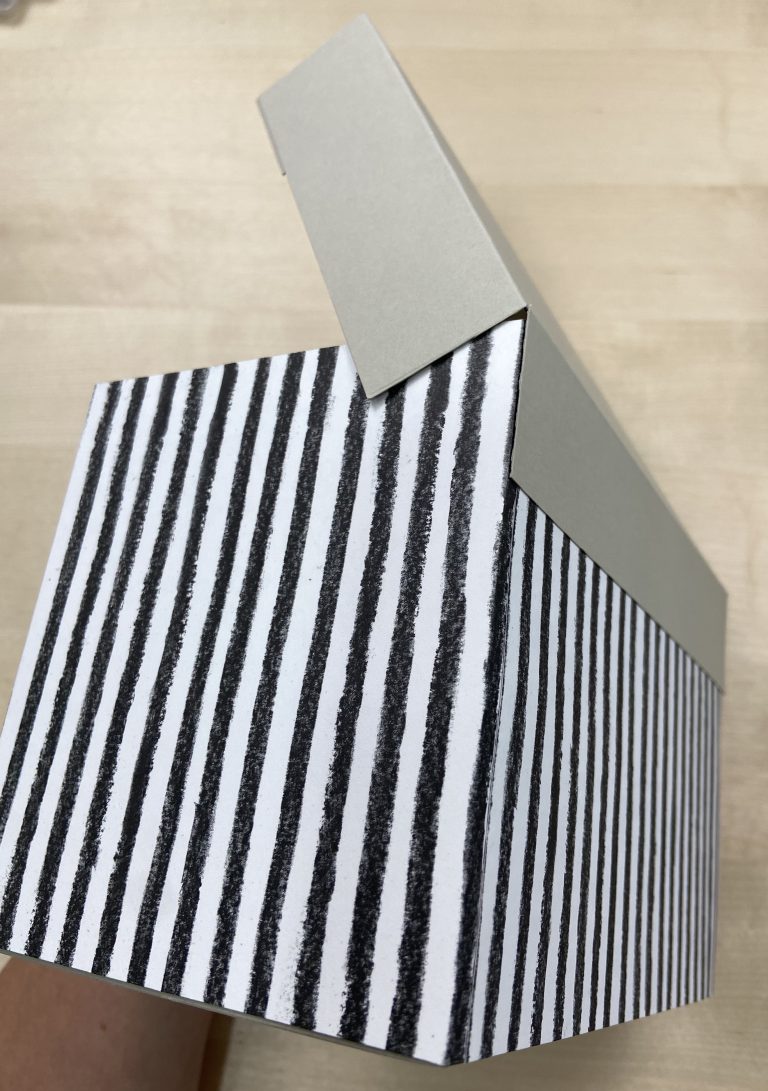 DIY Designer Series Paper Card Storage Box - StampingJill.com